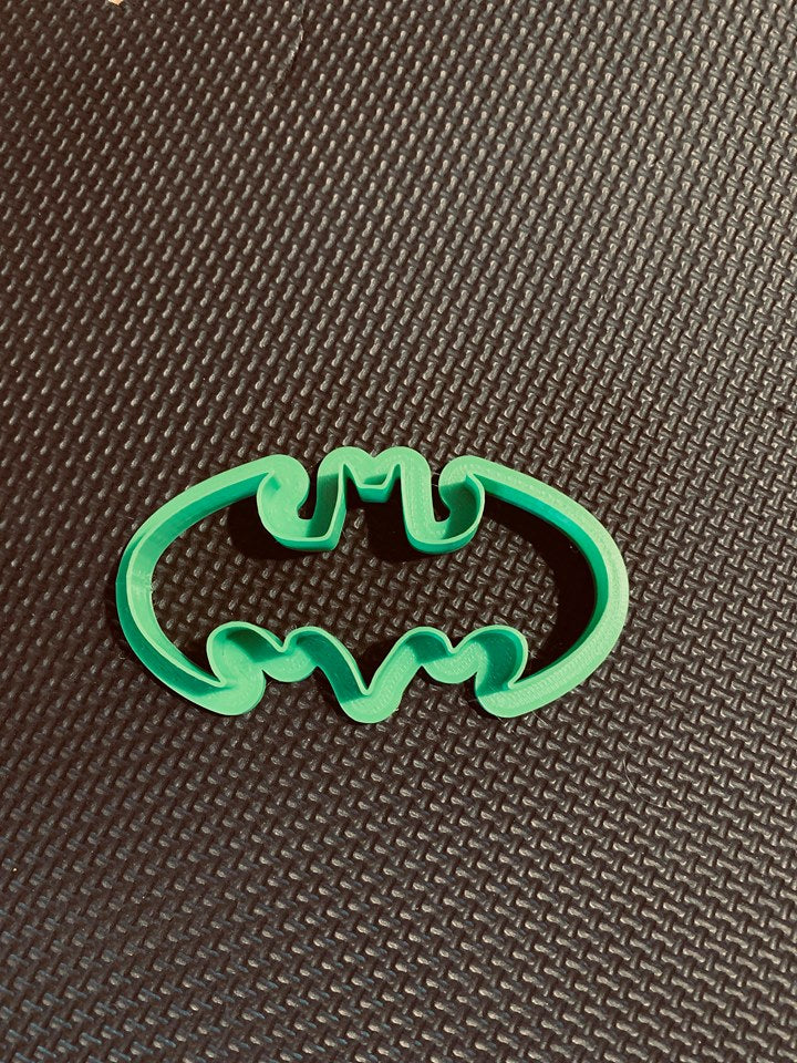 3D Printed Cookie Cutter Inspired by 90's Batman Logo – Doughboy's Attic